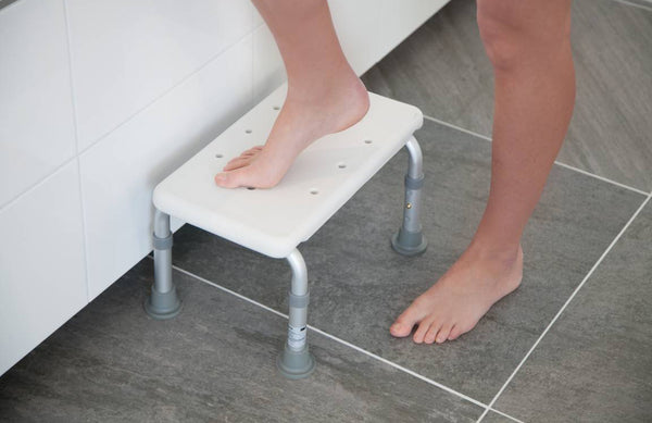 Adjustable Bath Step – Ability Superstore